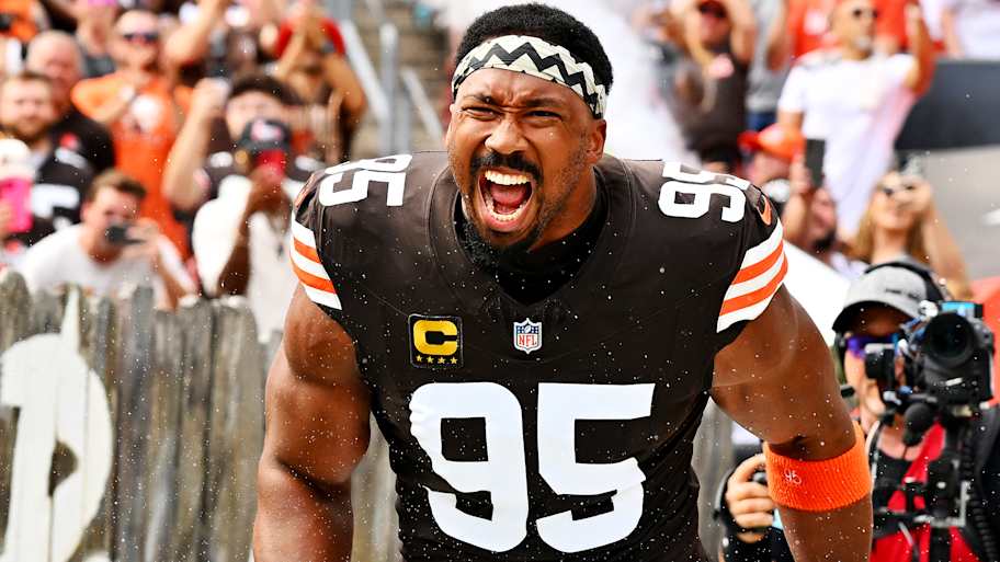Myles Garrett’s sack record praise just exposed Michael Strahan hypocrisy