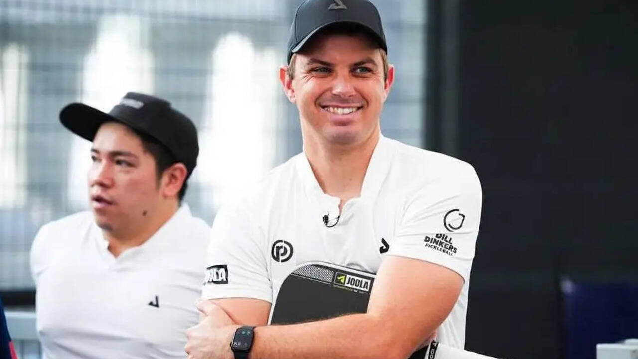 Explained: How to hit the open-stance bunt drop - Collin Johns breaks ...