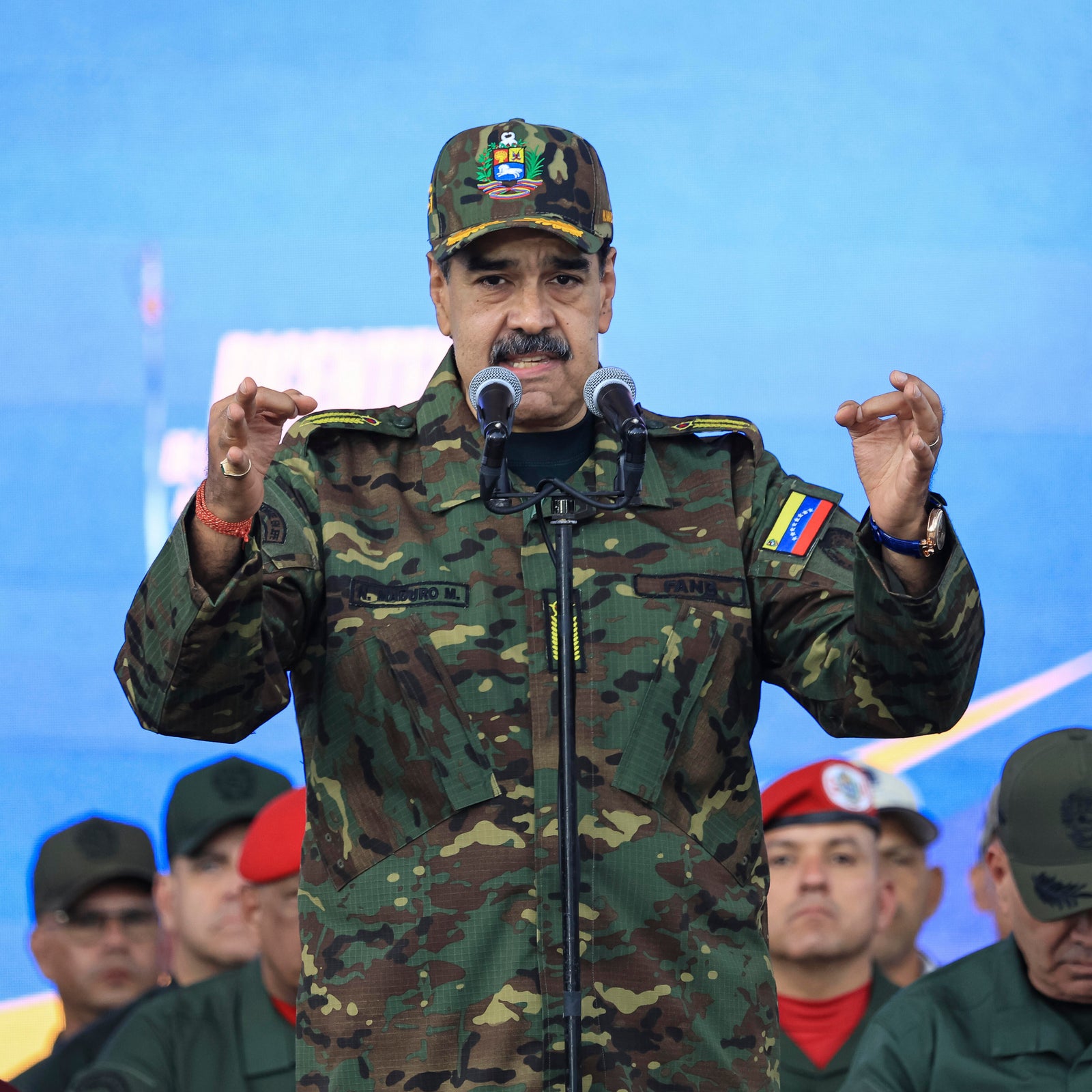 AI-generated images, old footage circulate on social media after Maduro ...