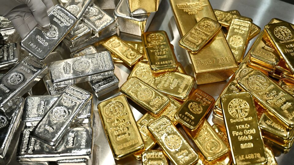 Gold rates today: MCX gold surges ₹2,400 per 10g, silver prices zoom ...