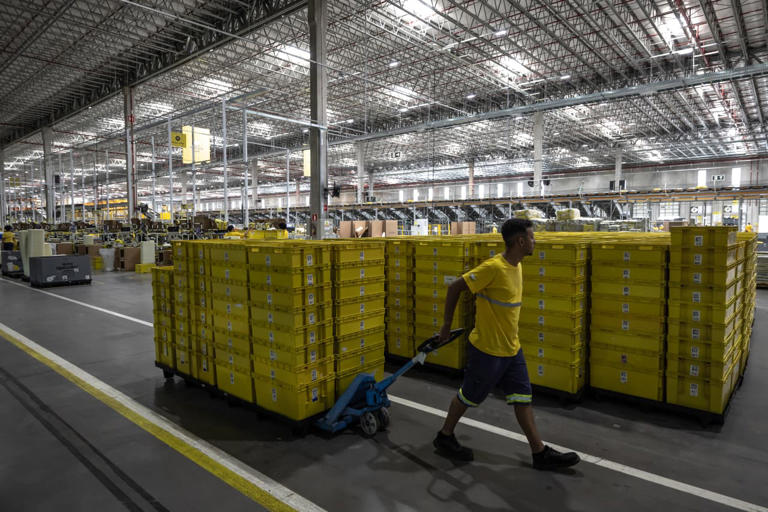 MercadoLibre and 2 more global stocks ready to rebound