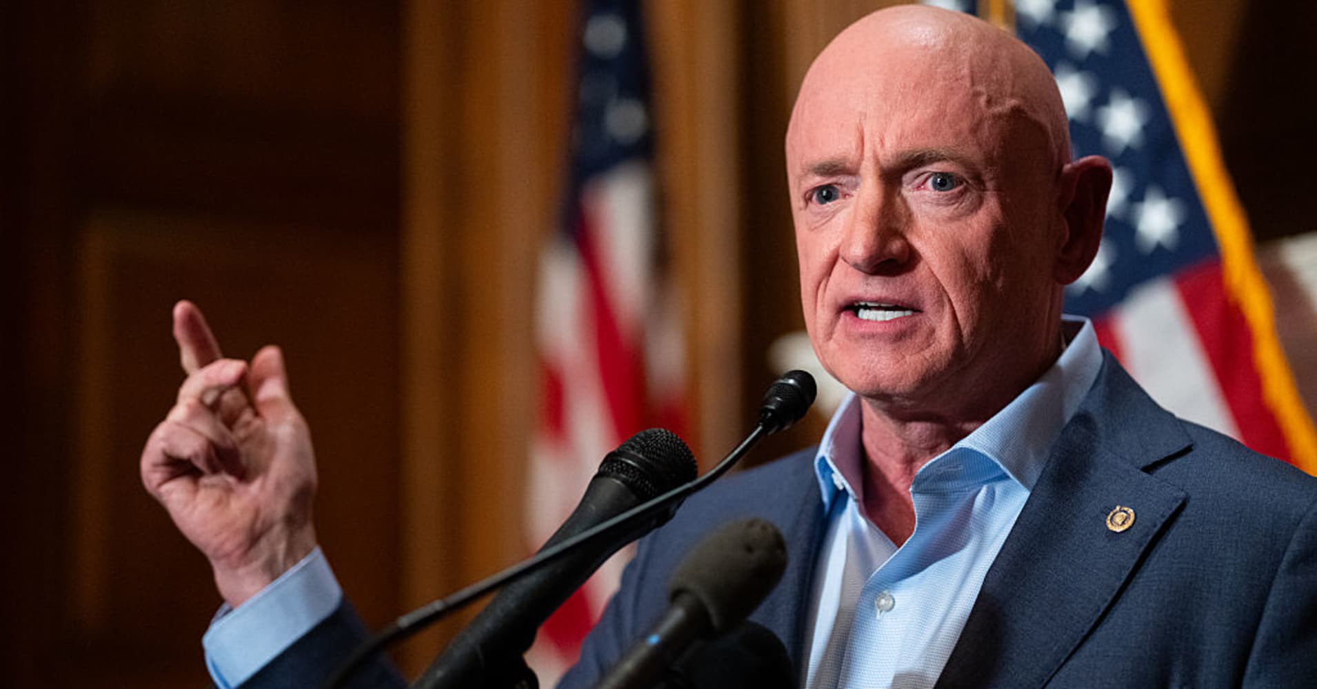 Pentagon to cut Sen. Mark Kelly's military retirement pay over ...