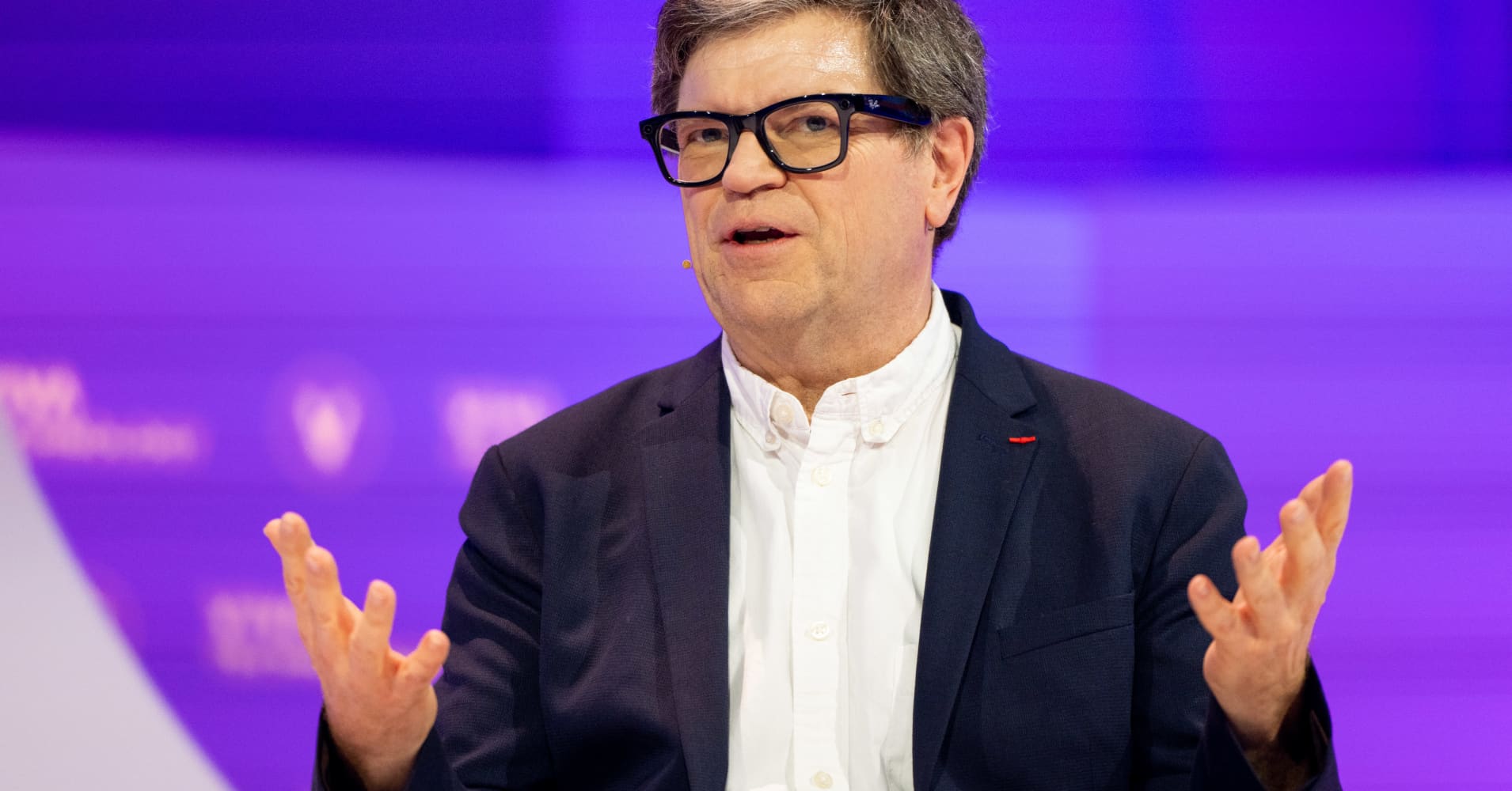 AI godfather says Meta’s new 29-year-old AI boss is ‘inexperienced’ and ...