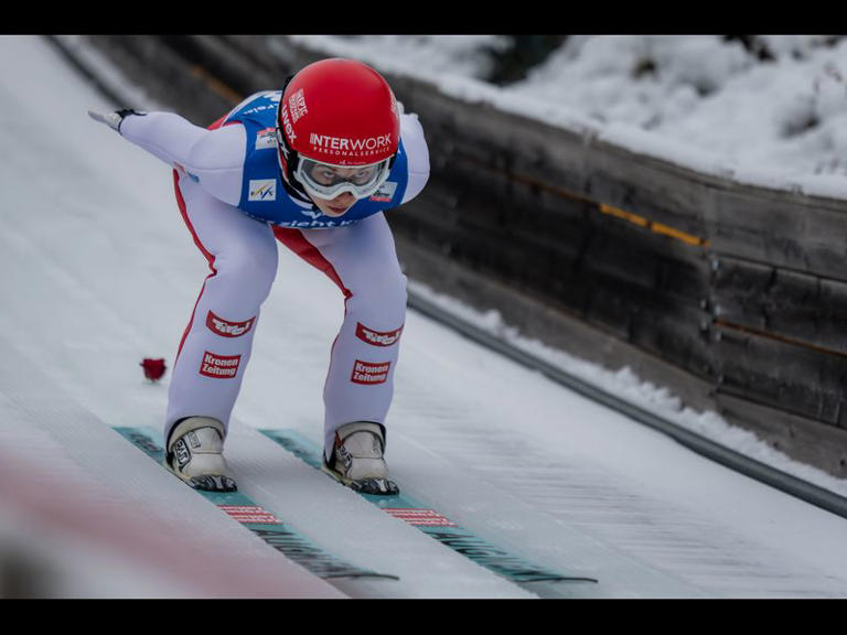 Eder musste sich beim Heimweltcup in Villach nur Prevc geschlagen geben