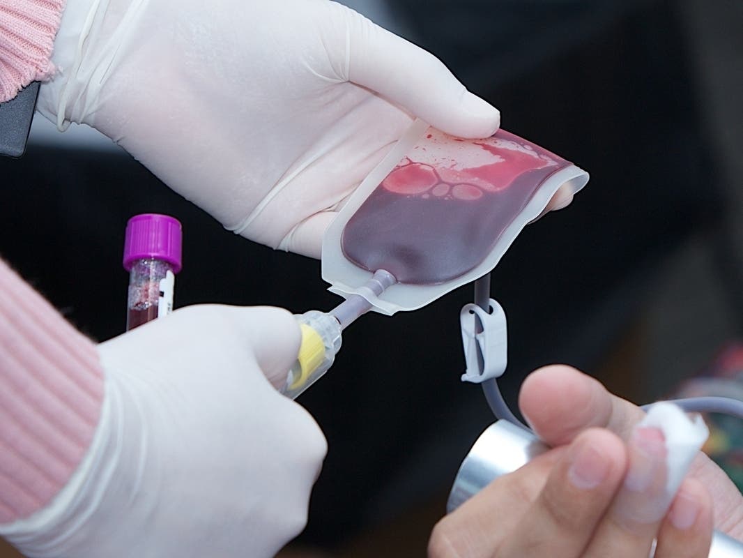 Give blood, win Super Bowl tickets | Alzheimer’s and dementia talk ...