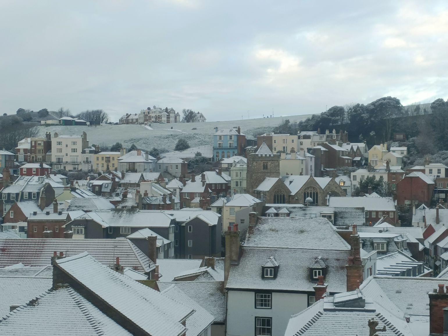 In 20 pictures: Hastings and St Leonards wake up to snow as cold snap bites
