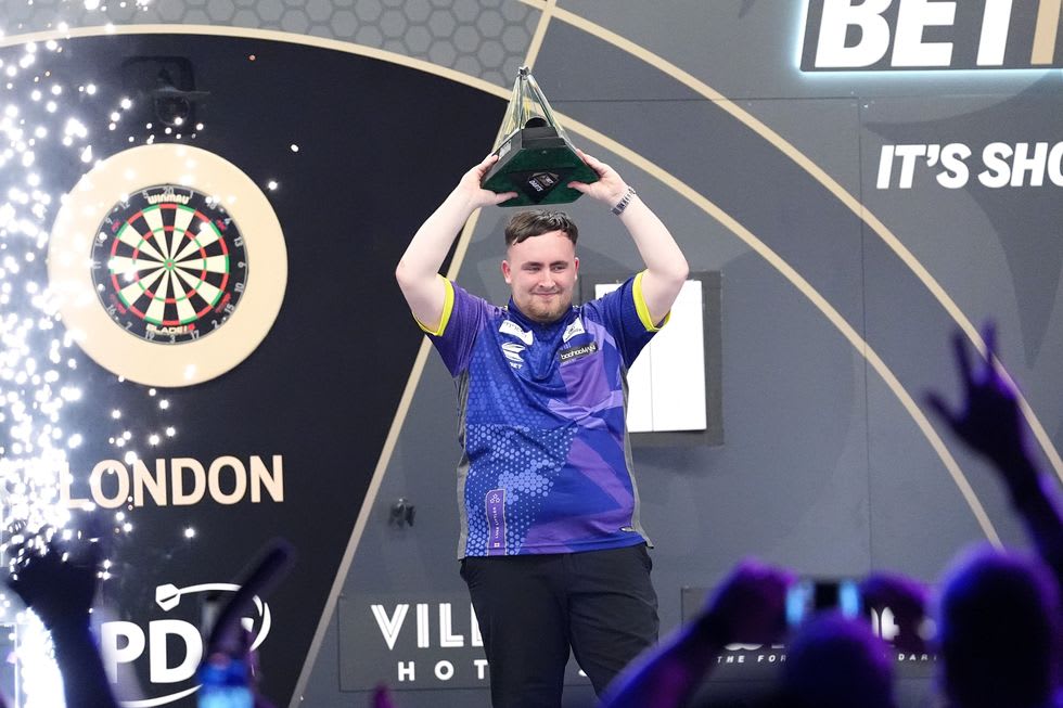 Premier League Darts 2026 line-up released as huge name misses out with ...