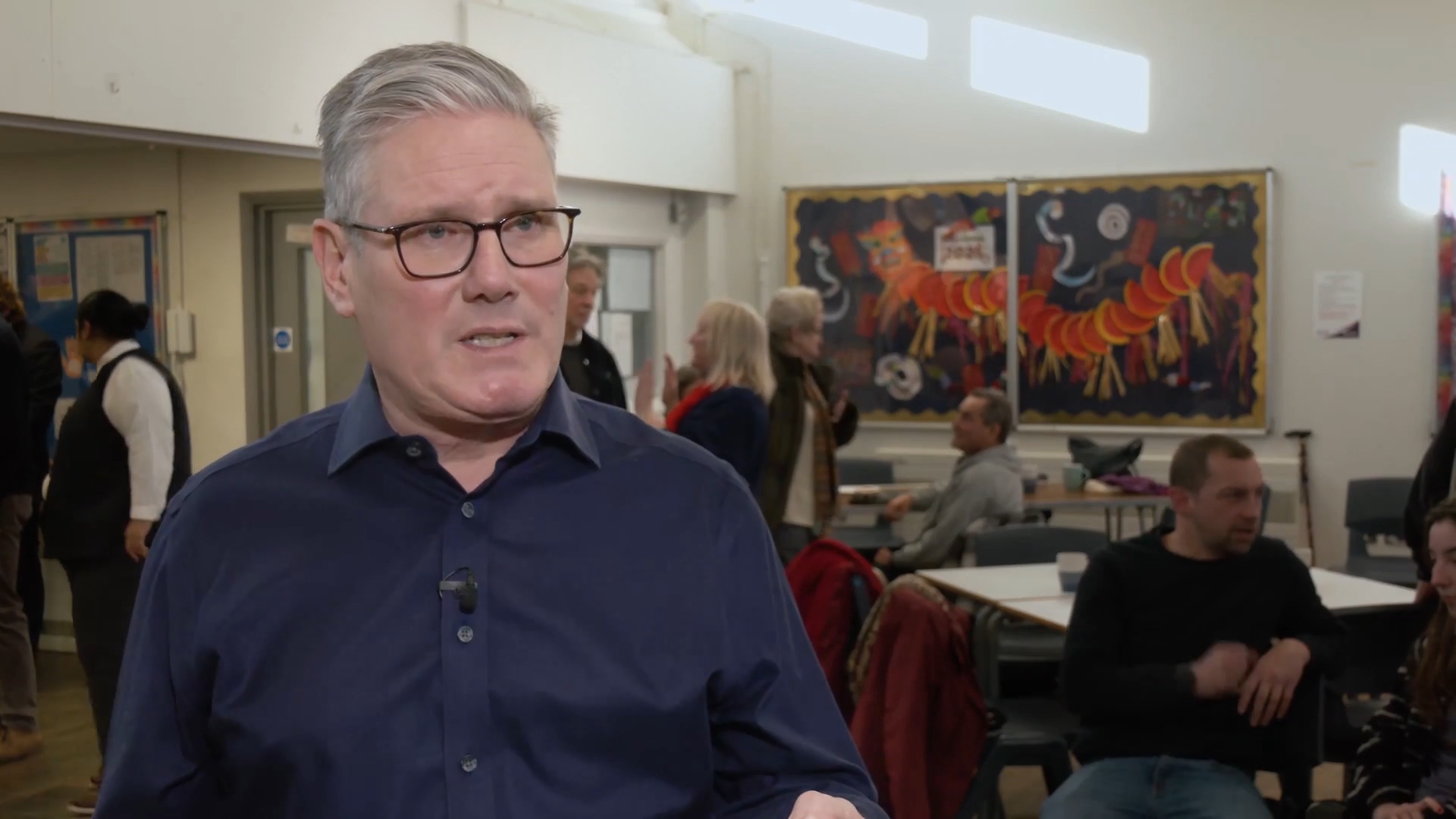 Watch: Keir Starmer accuses 'slippery' Nigel Farage of 'peddling ...