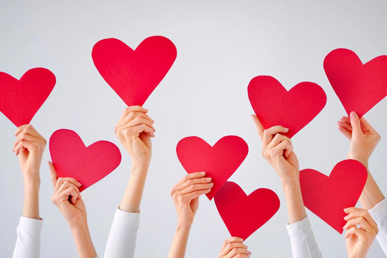 Country singer and Netflix star confirm they're back together 3 months ...