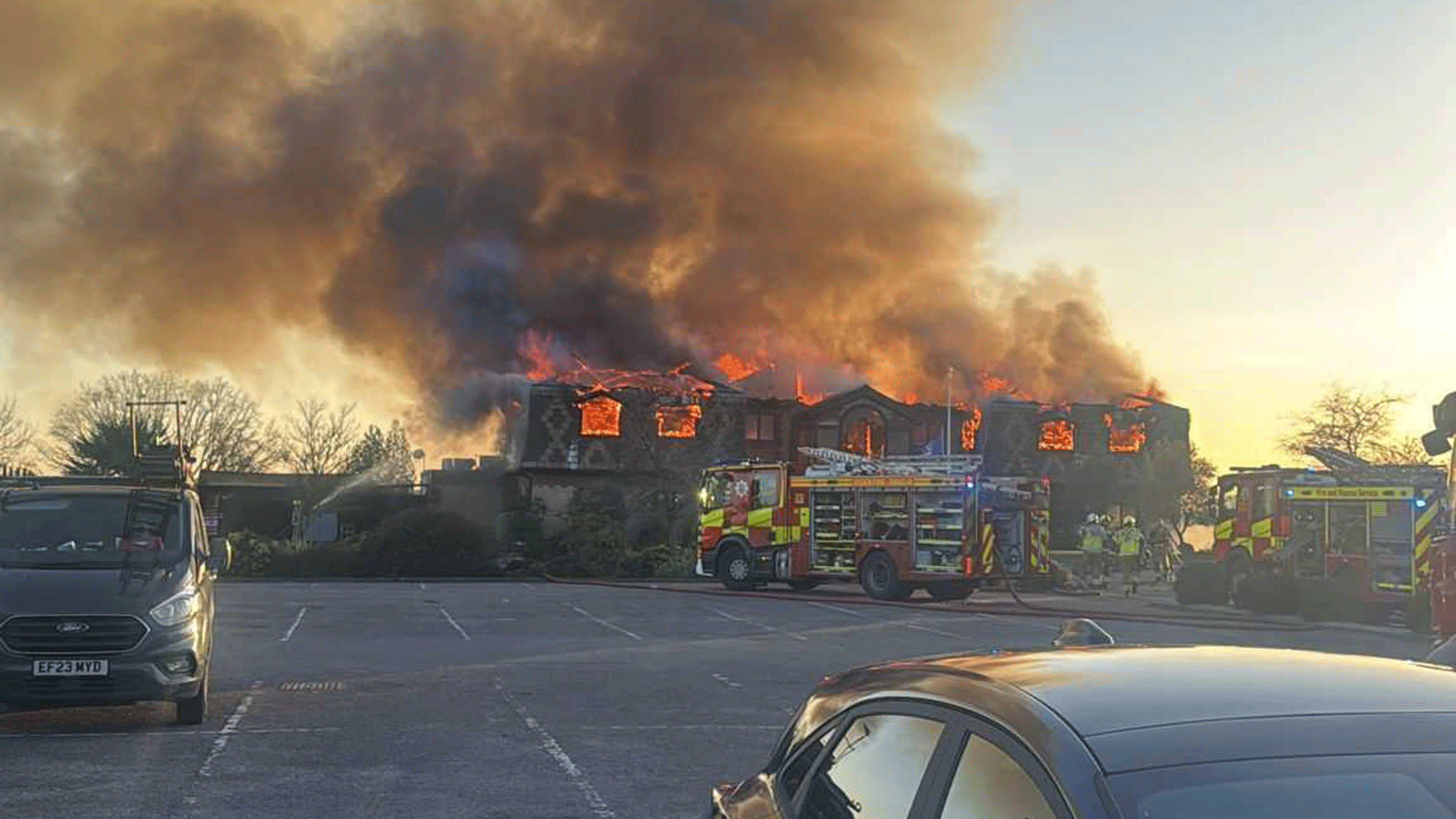 West Essex Golf Club fire: 60 firefighters 'making good progress ...