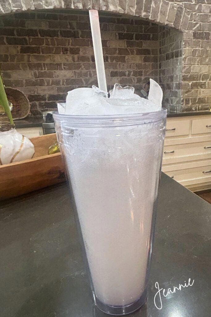 Coconut pineapple lime fizz: Sparkling water