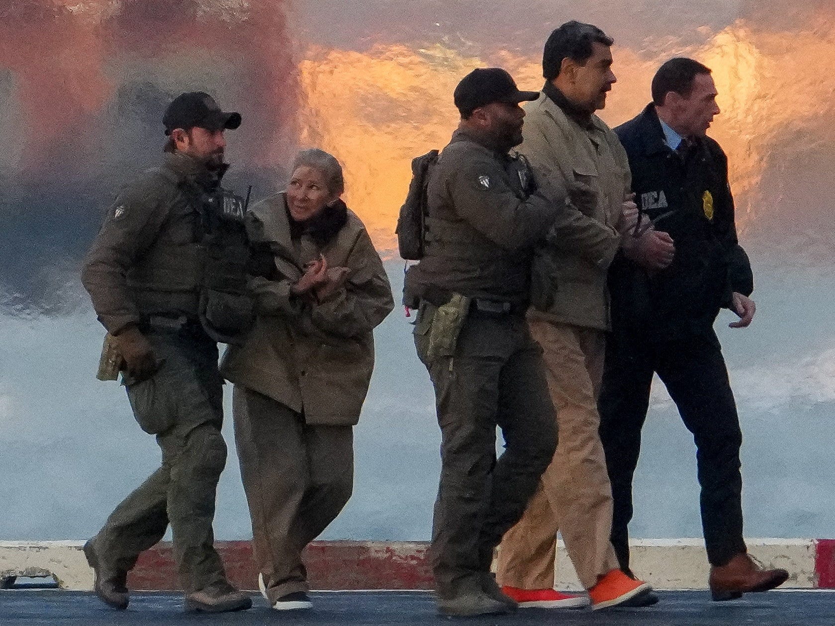 False images circulate online after Maduro's arrest. See real photos