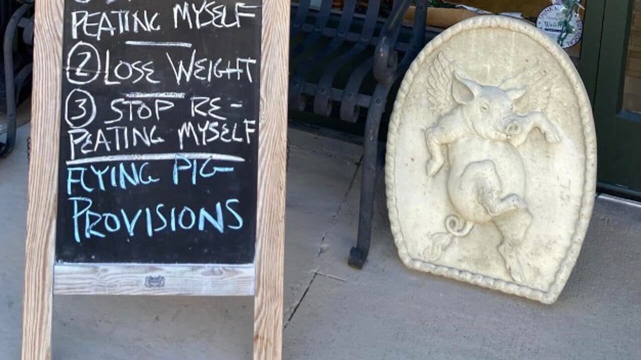 100-pound concrete pig medallion returns to Washington business