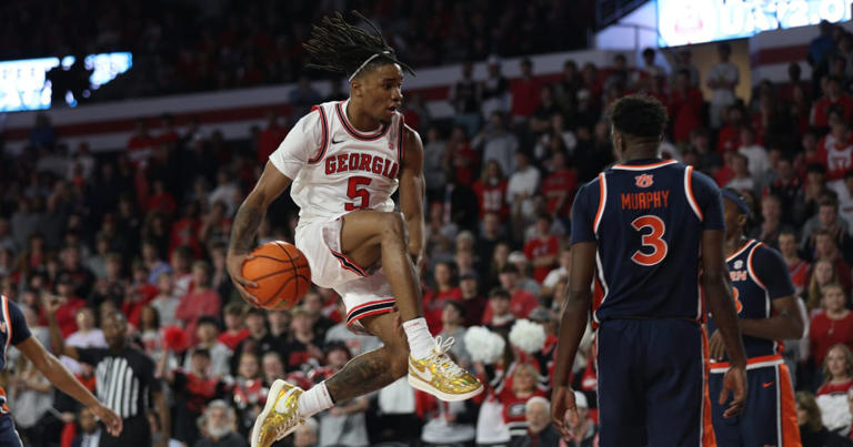 Georgia hoops climbs up a few slots in the latest AP poll