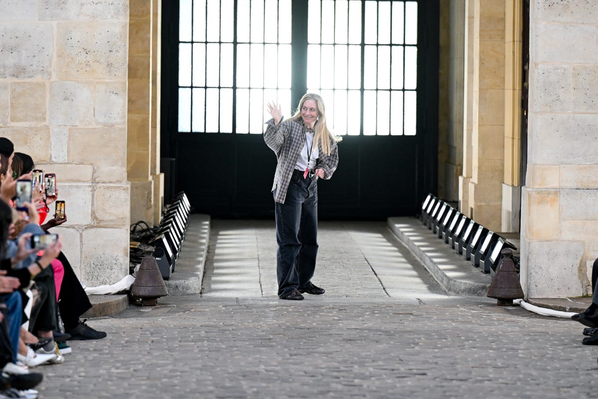 Drop waists, primary colors, and even wilder celeb style: Our fashion ...