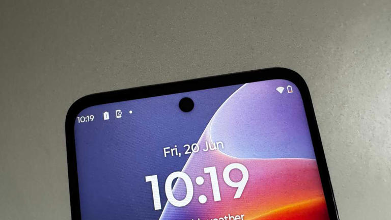 Motorola Moto E15 review: For this price, it’s hard to find better