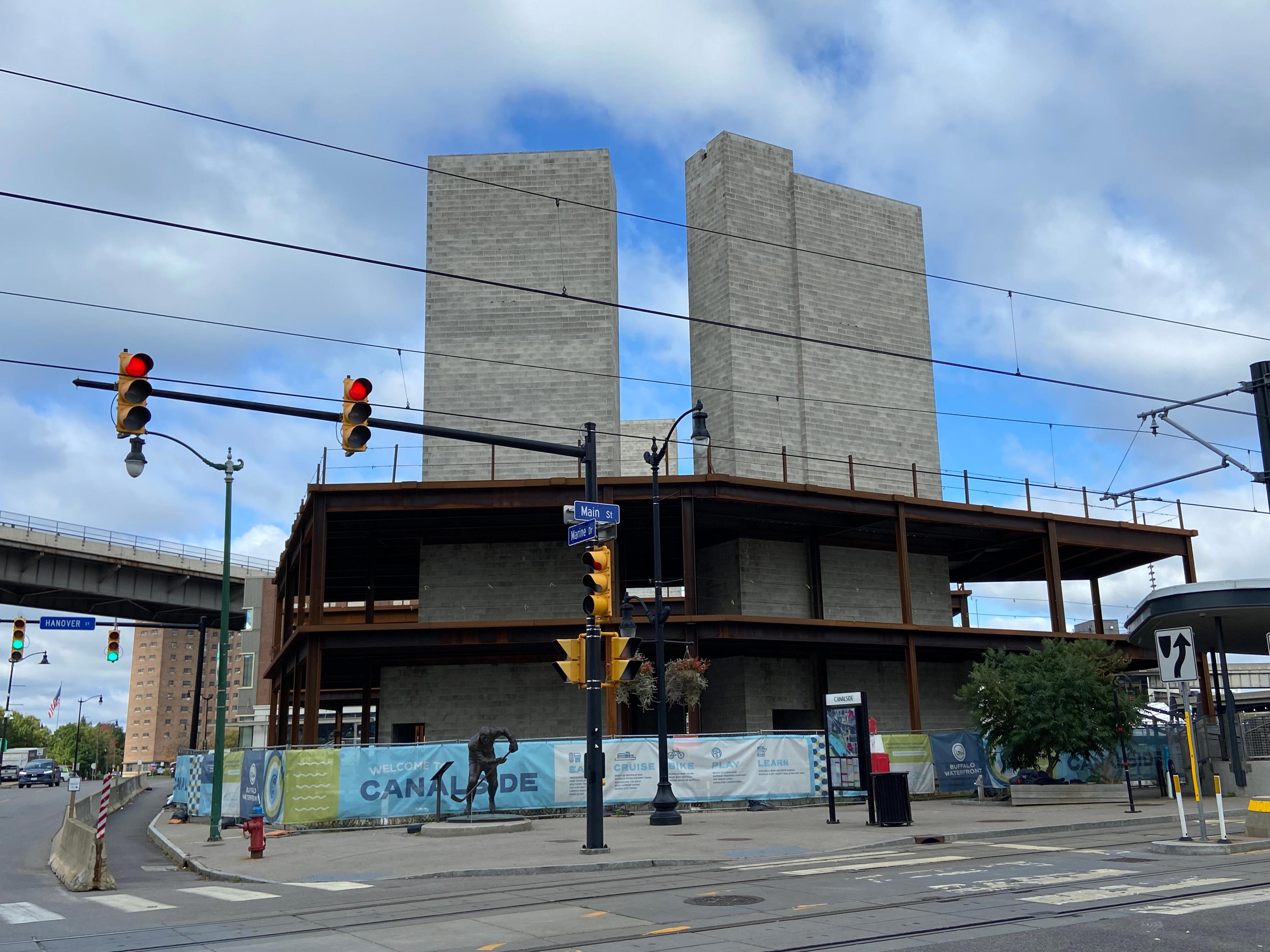 Hochul 'frustrated' with stalled Heritage Point project - and she is ...