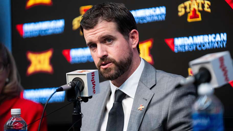 Iowa State lands much-needed experienced Holy Cross defender in ...