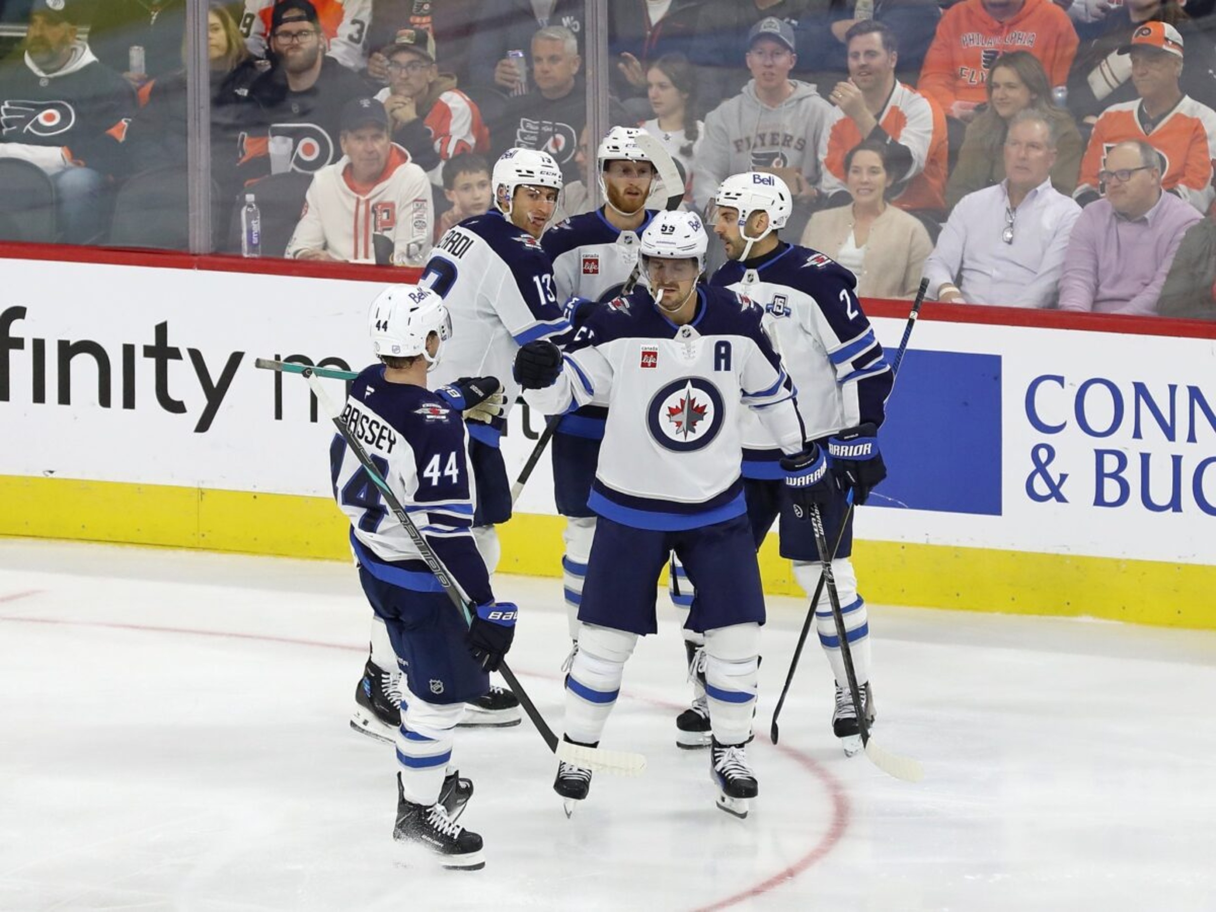 Jets’ Cheveldayoff speaks on team’s disastrous first half of 2025-26 season