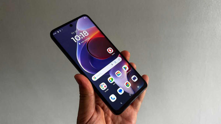 Motorola Moto E15 review: For this price, it’s hard to find better