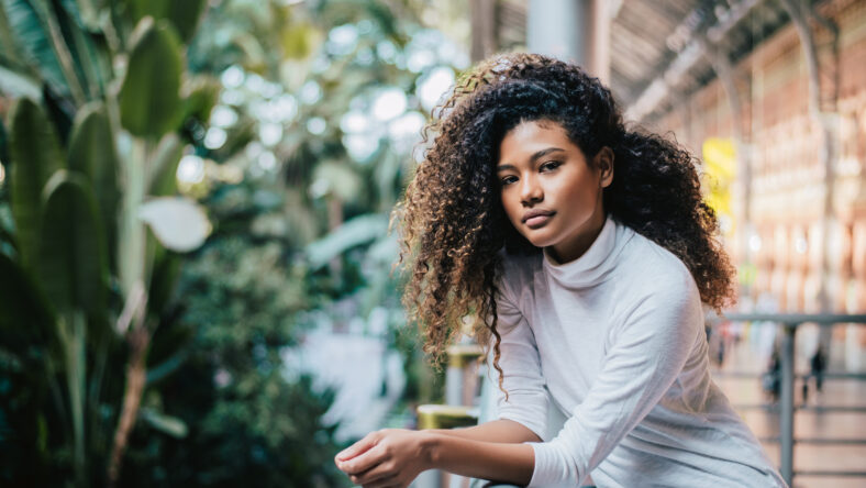 She publicly humiliated her high school bully for apologizing to her in ...