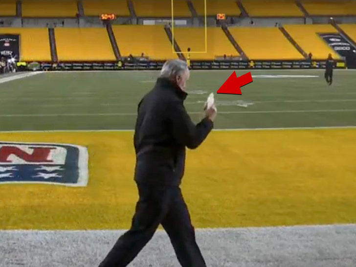 Priest blesses Steelers field w/ holy water before missed kick, crazy ...
