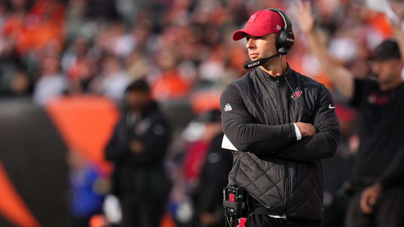 Gannon out after three seasons as Cards' head coach