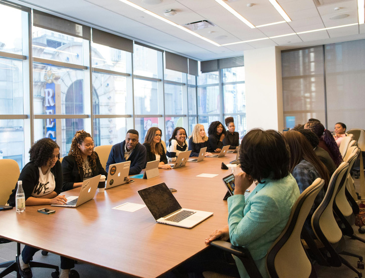 I bought a lavish Secret Santa gift and received a cheap, insulting one ...