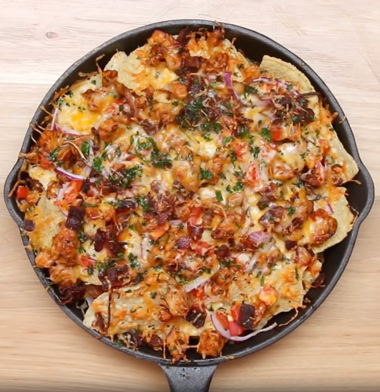 Make these loaded BBQ chicken nachos for a party — then post up on the ...