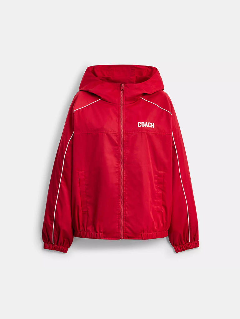 If you want to look elegant the next time you wear brown to work out ...