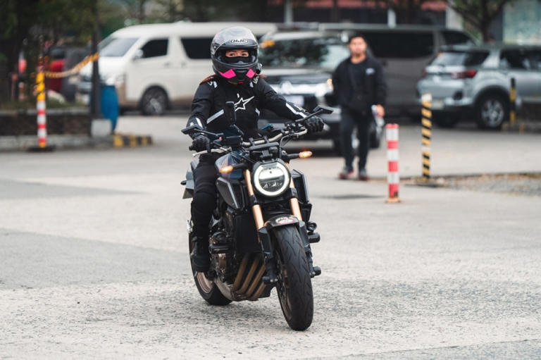 Comfort vs safety: The daily dilemma of riding in Philippine heat