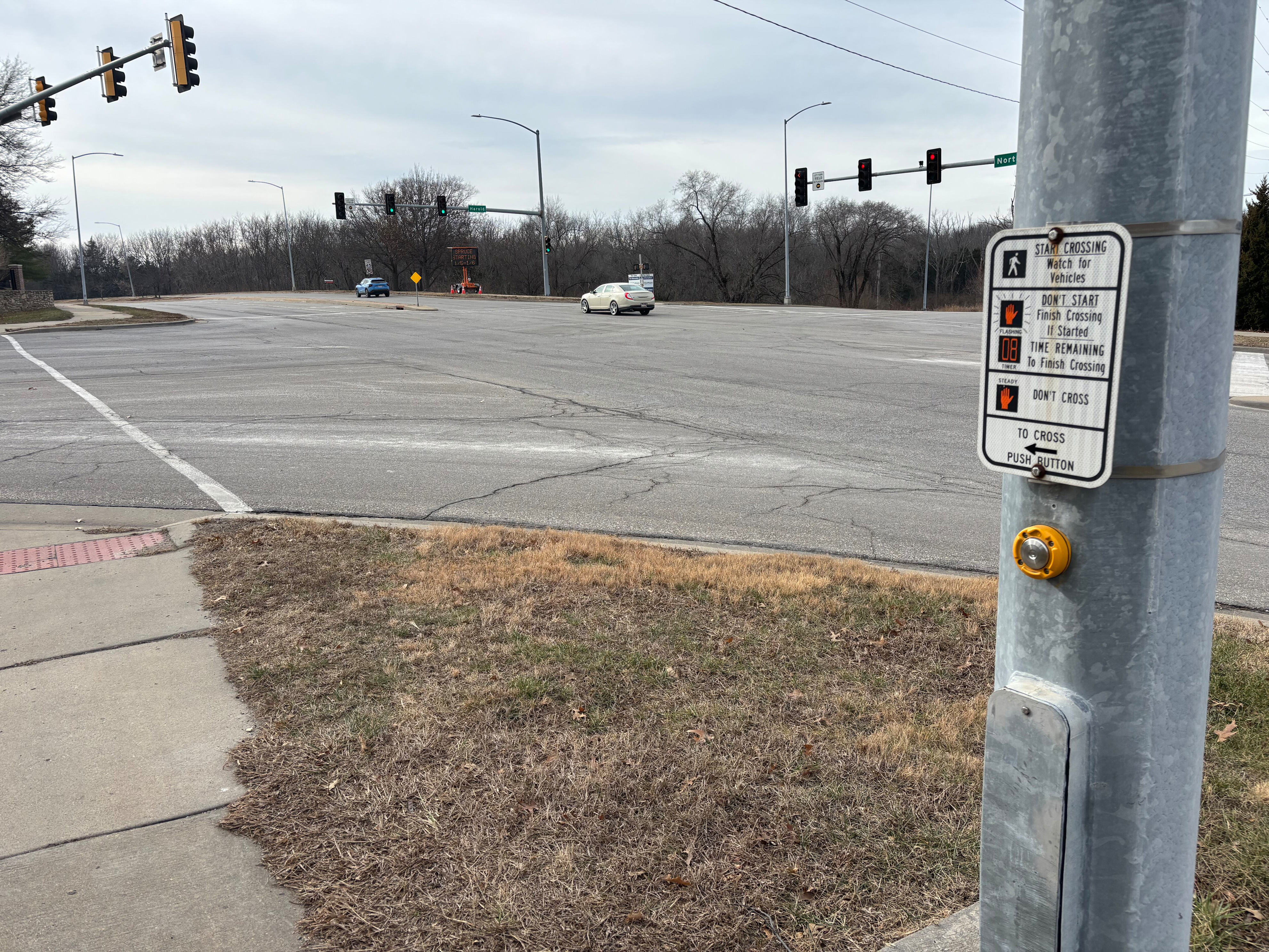 Teens from Overland Park, Olathe identified in deadly Saturday night crash
