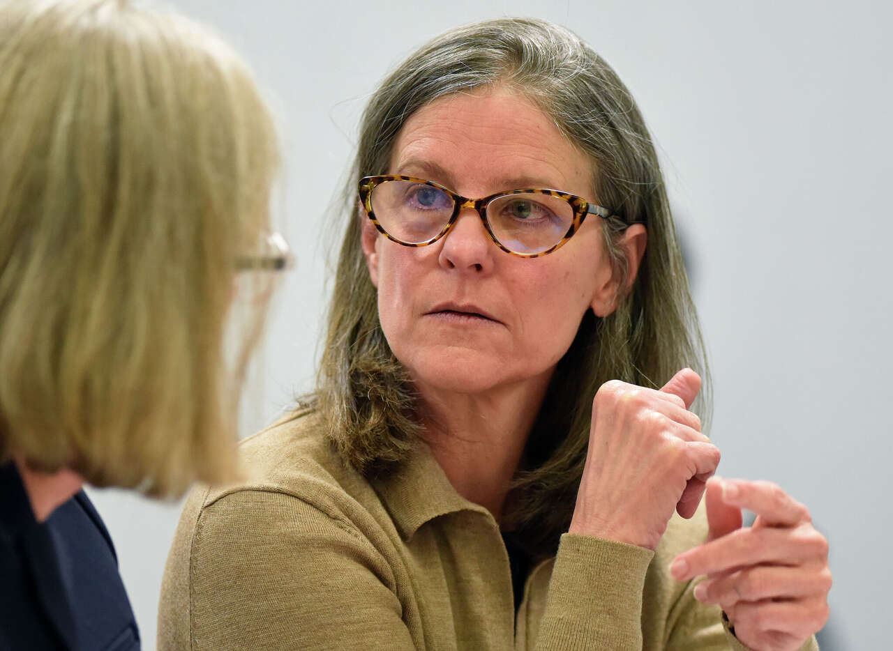 Troconis' former lawyer takes stand as she seeks to overturn conviction ...