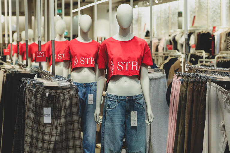 10 lies that fast fashion would have you believe