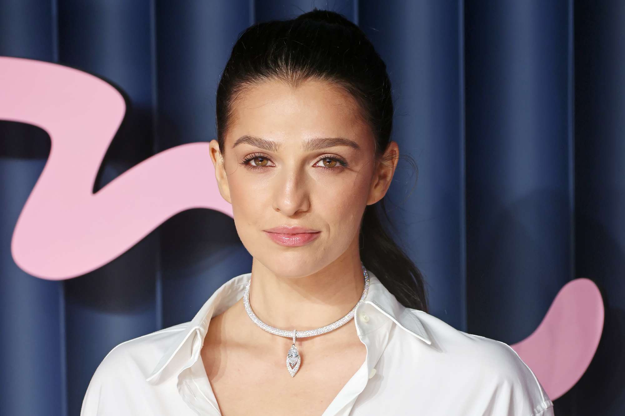 “Industry” star Marisa Abela opens up about cancer battle, says she'll ...