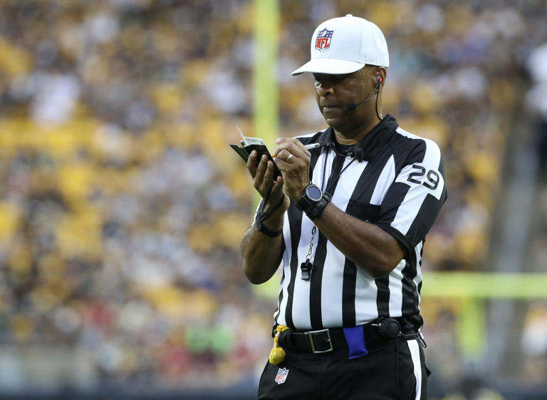 NFL referee assignments for Wild Card Weekend in 2026 playoffs announced