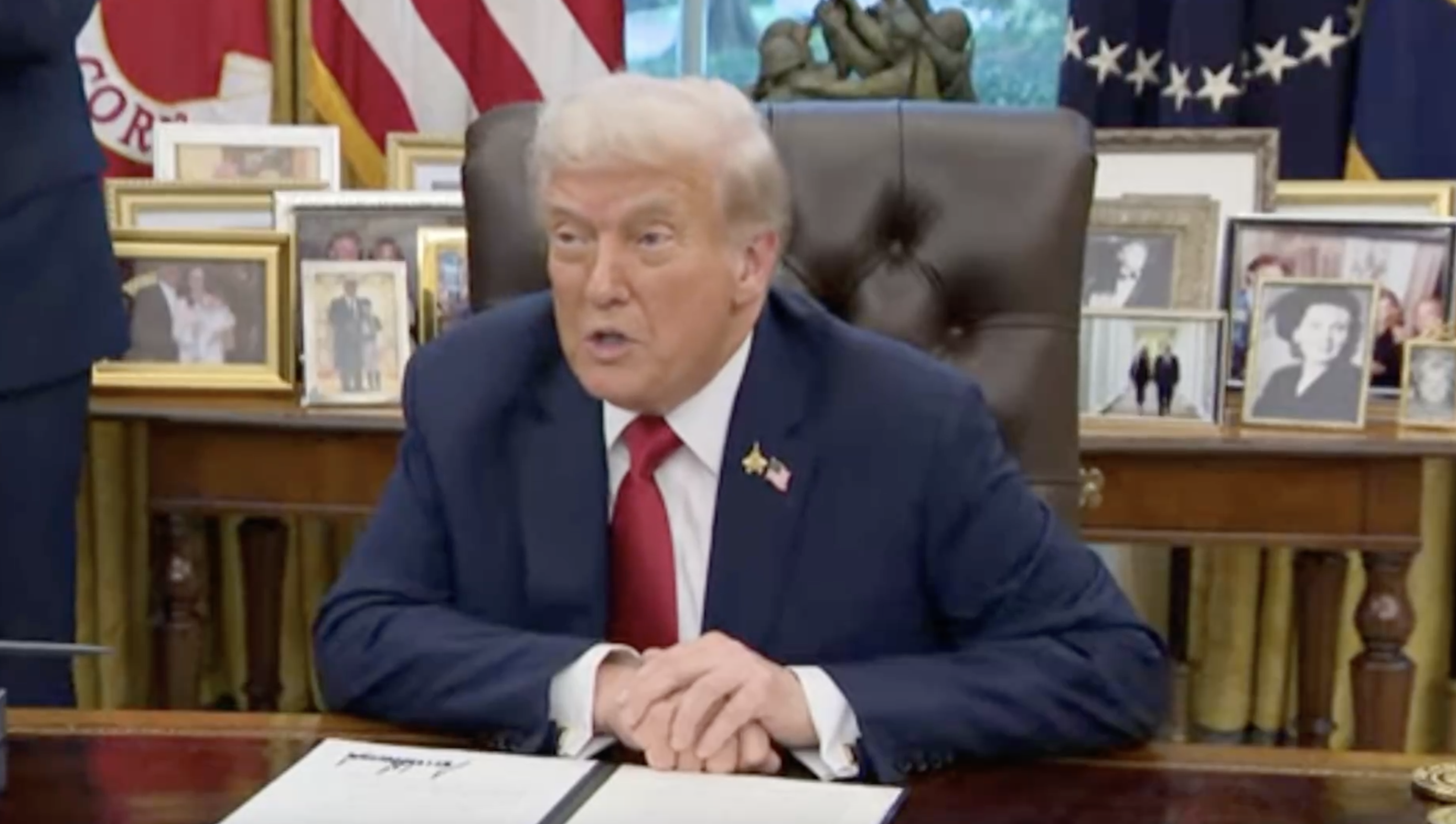 'Let's hear you defend them, Jeff': Trump throws tantrum, scolds ...