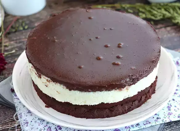 Bolo prestígio (brownie prestígio)