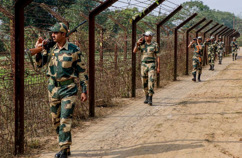 BSF secures Chicken’s Neck with new design fencing amid unrest in ...