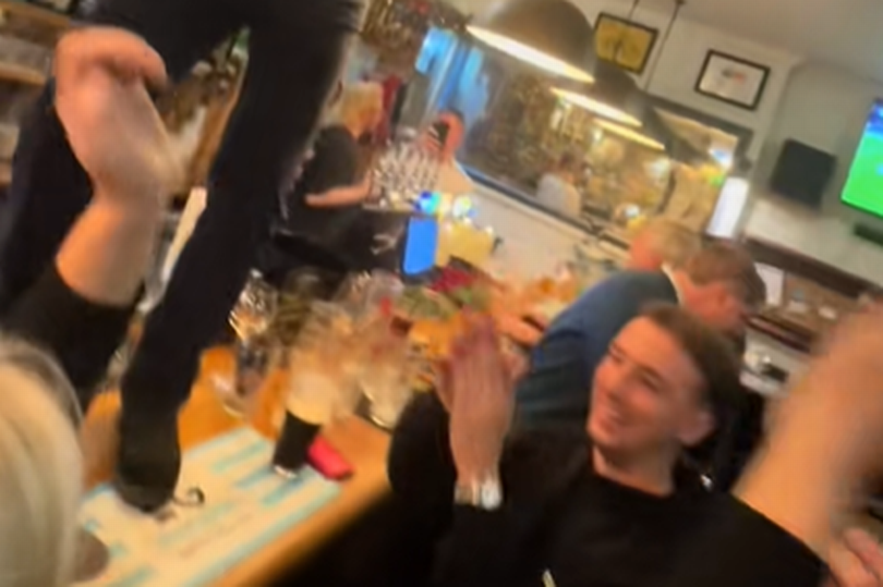 'Legend' Glasgow gran, 86, 'parties on bar table' on New Year's Day in ...