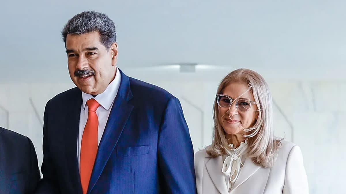 Los Angeles protesters criticize strike on Venezuela