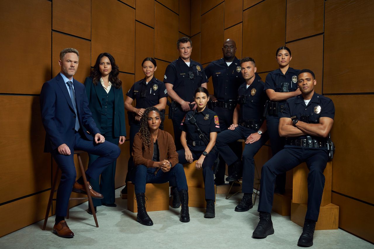 Nathan Fillion and Jenna Dewan reveal 1 cast member was hospitalized ...