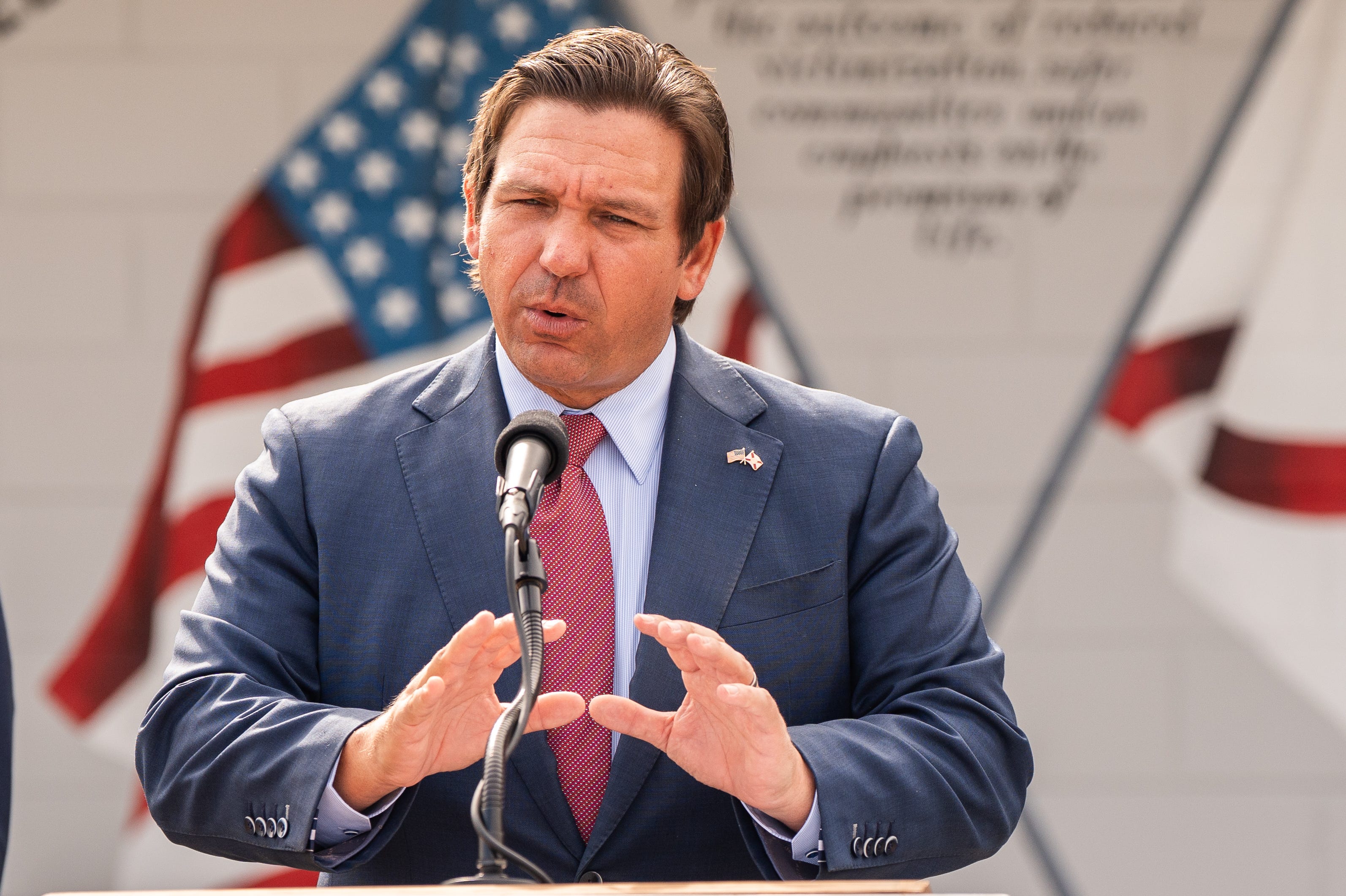 Florida Gov. Ron DeSantis stands behind CDC's vaccine rollback