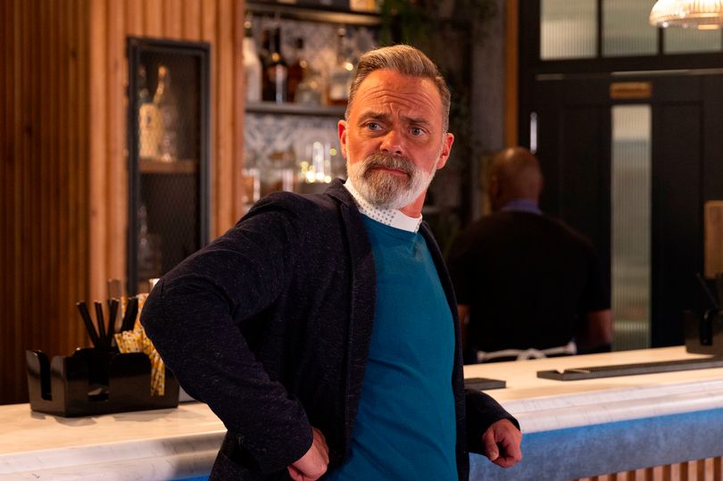 Coronation Street fans cry 'not Billy' as dastardly act sees him die in ...