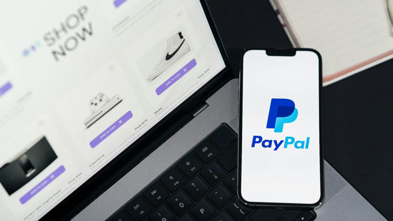 Avoiding scams: What to be careful of when buying Pokémon cards second-hand