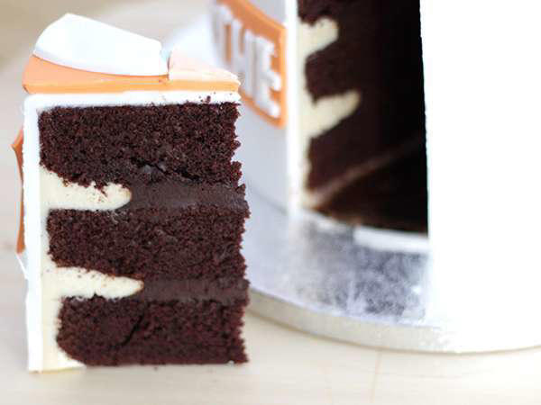 Layer cake petit chef with gum paste - video recipe!