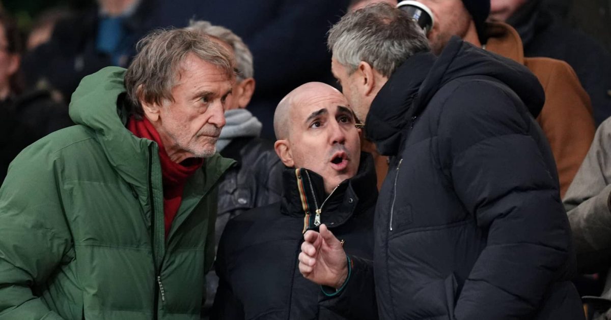 Man Utd ready to admit defeat and accept ridiculous offer just received