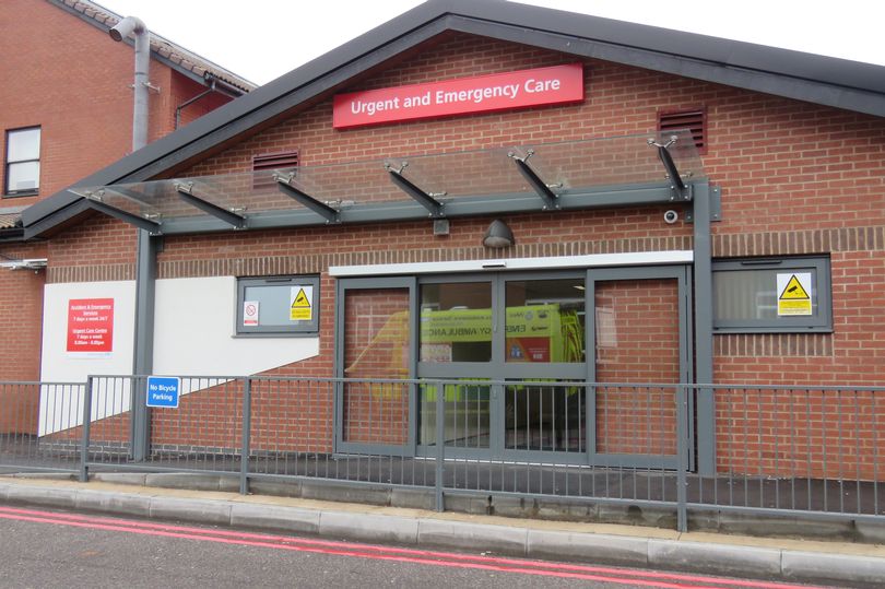 Nuneaton A&E 'long waits' warning as hospital makes 'urgent call'