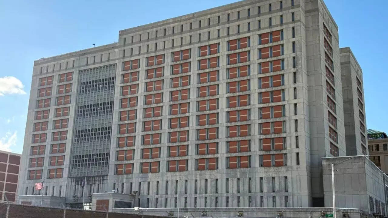 Nicolas Maduro, Ghislaine Maxwell and Diddy: Inside Brooklyn jail that ...