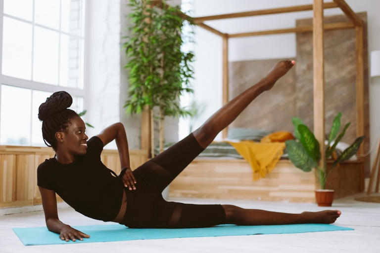 7 effektive Pilates-Übungen für den gesamten Körper